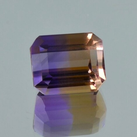 Ametrine, 11,62 ct., octagon faceted, lilac/yellow | gemstones online-shop